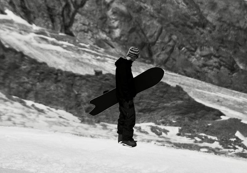 KORUA Apollo Goofy Brushed Planche de snowboard - Freeride Attitude